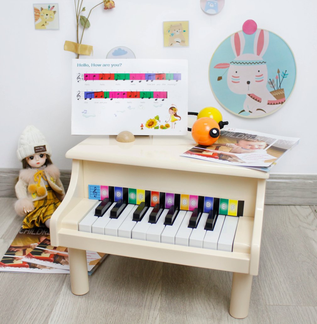 Mini piano de madera | Ariose Music ofrece muchos tipos de pianos para ...
